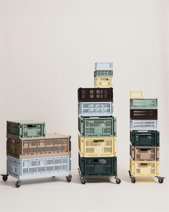 HAY Colour Crate - Medium - Sage green | Ventileret
